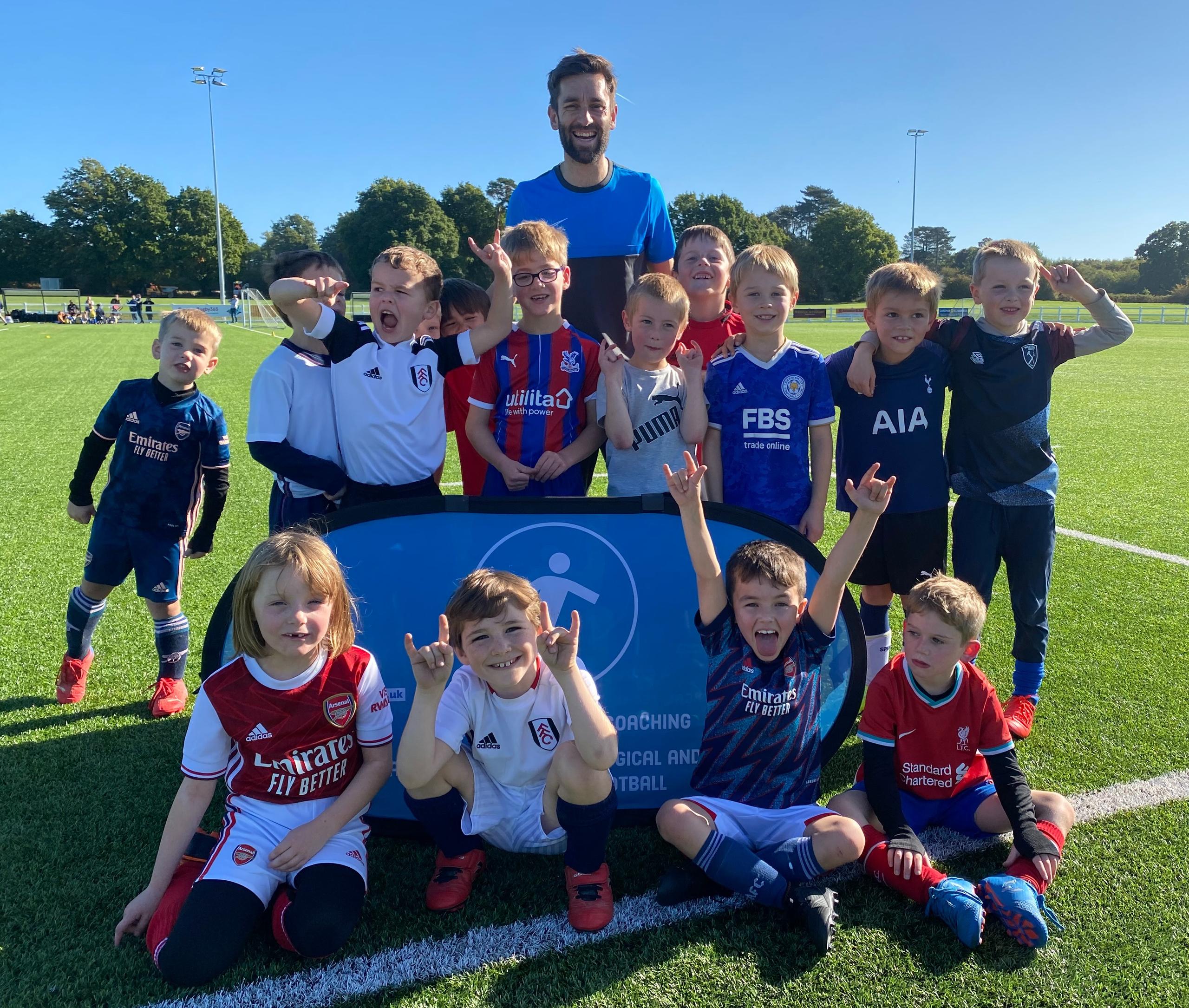 4CFC - 4 Corner Football Coaching Horsham