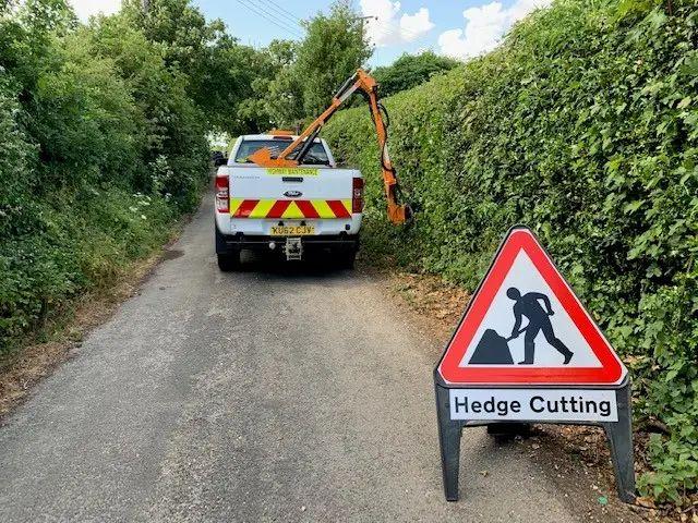 Hedge Cutting – Hedge Cutting
