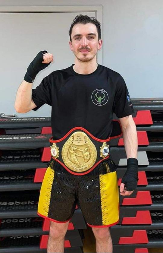 TTW CHAMPIOSHIP BELT HOLDERS